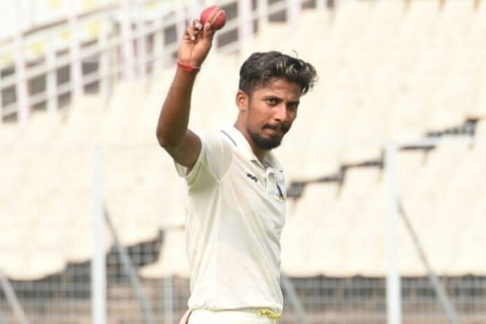 IPL 2021: Who is Ishan Porel, early life, age, playing style, cricket ...