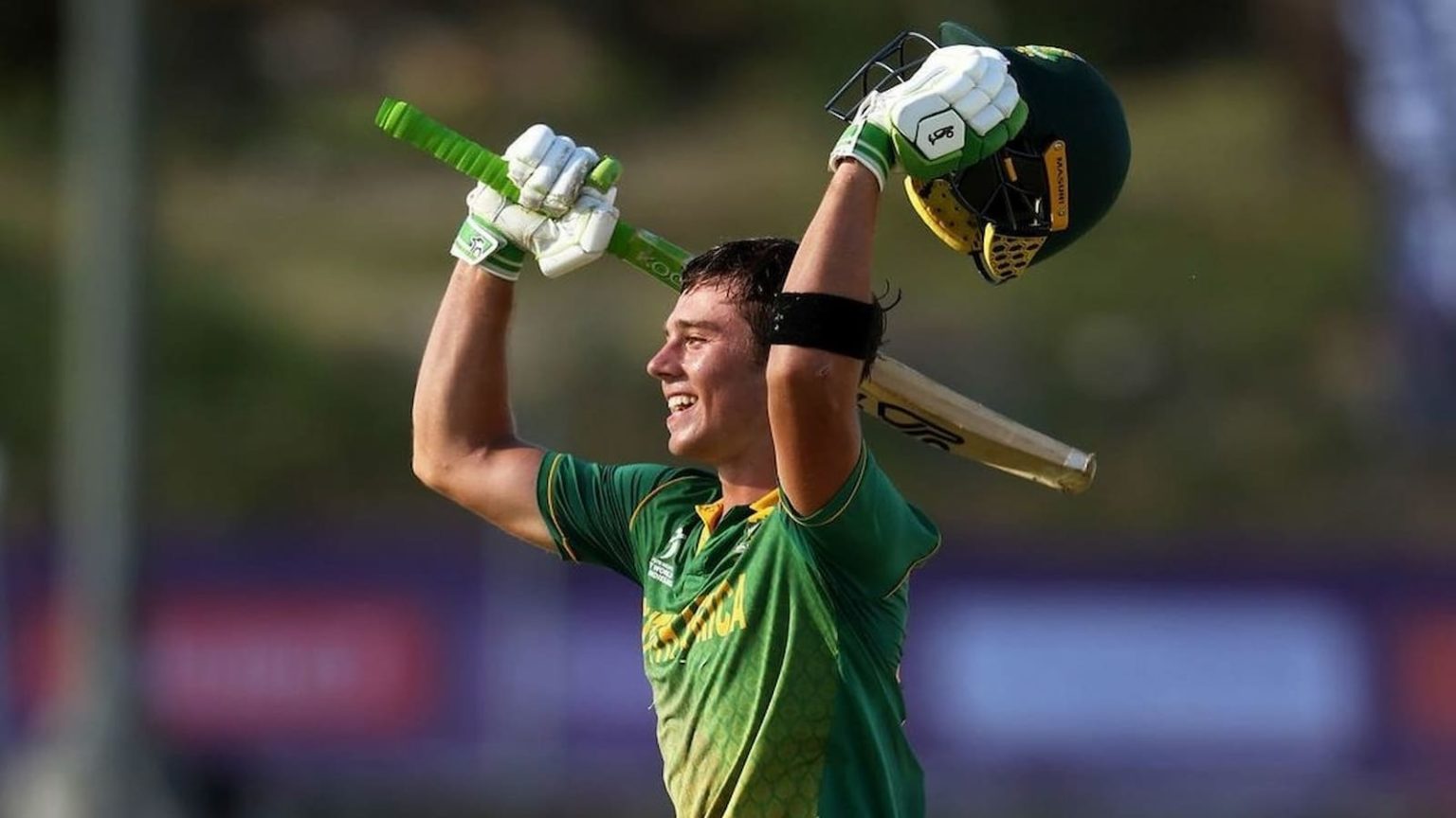 Who is Dewald Brevis Father? Is he related to AB de Villiers?
