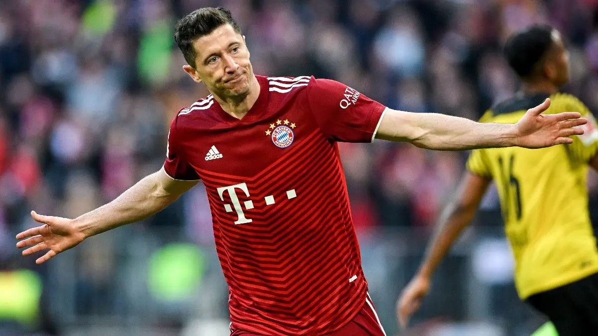Lewandowski Transfer News: Bayern to sell him to Barcelona for 50 ...